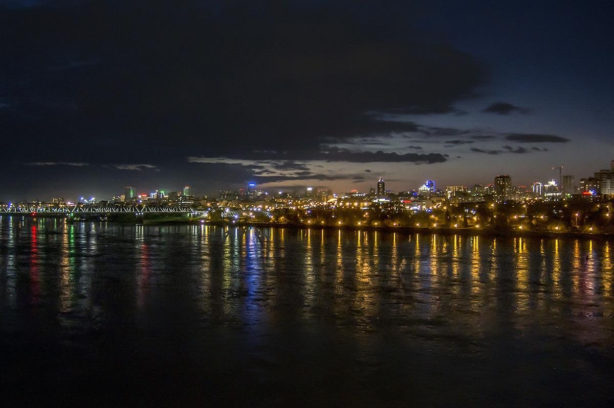 Нейросеть нарисовала Новосибирск в год Огненной Лошади - sib.fm